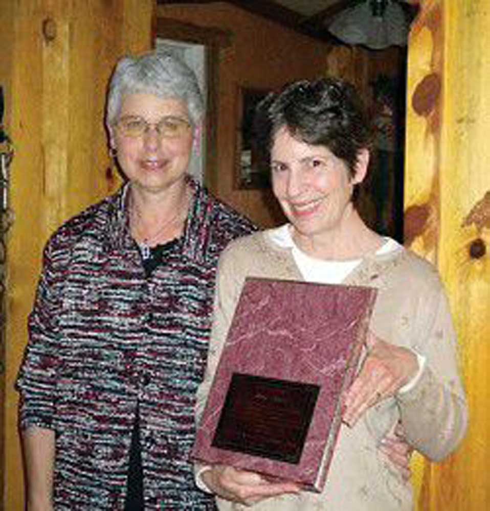 State’s first lady visits county | Blue Mountain Eagle