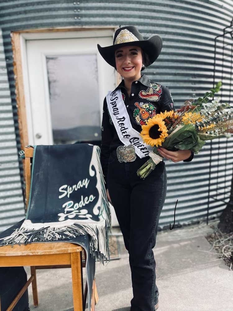 Dayville’s Rowdy Israel continues rodeo queen dominance | Blue Mountain ...